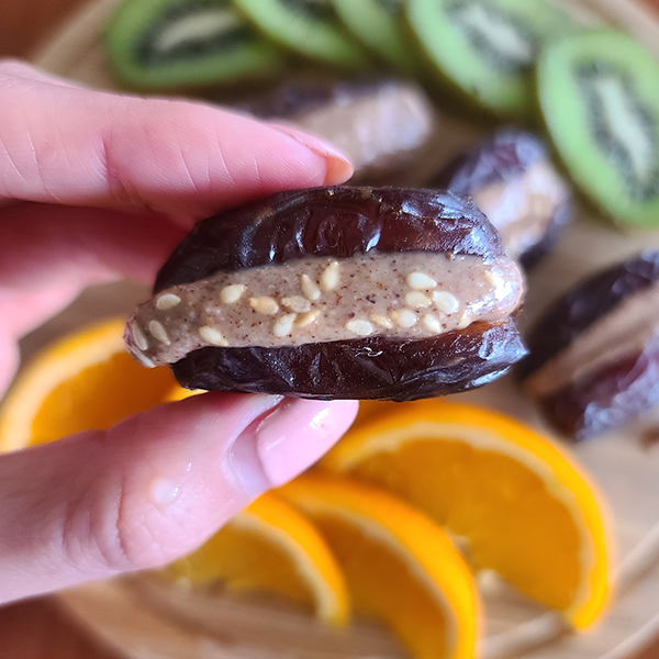 Easy, Energizing Nut Butter Snack Recipe – Glory Juice Co.